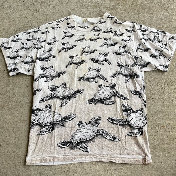 Vintage | Tops | Vintage 9s Sea Turtle Graphic Tee Short Sleeve | Poshmark